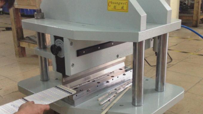 Thick Aluminum and Copper Pre-scored PCB Shearing Machine,CWVC-450