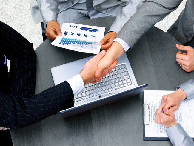 Desktop AC 220V 50Hz 4Mpa PCB Router Machine